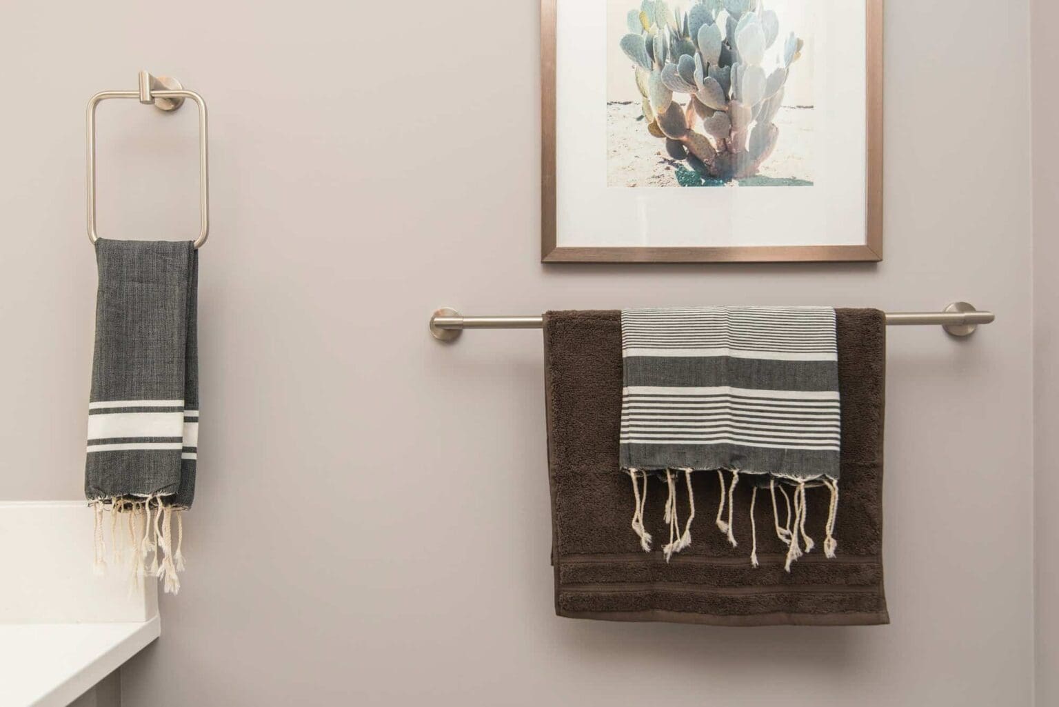 Choosing Paint Colors: Bathrooms | All American Painting Plus